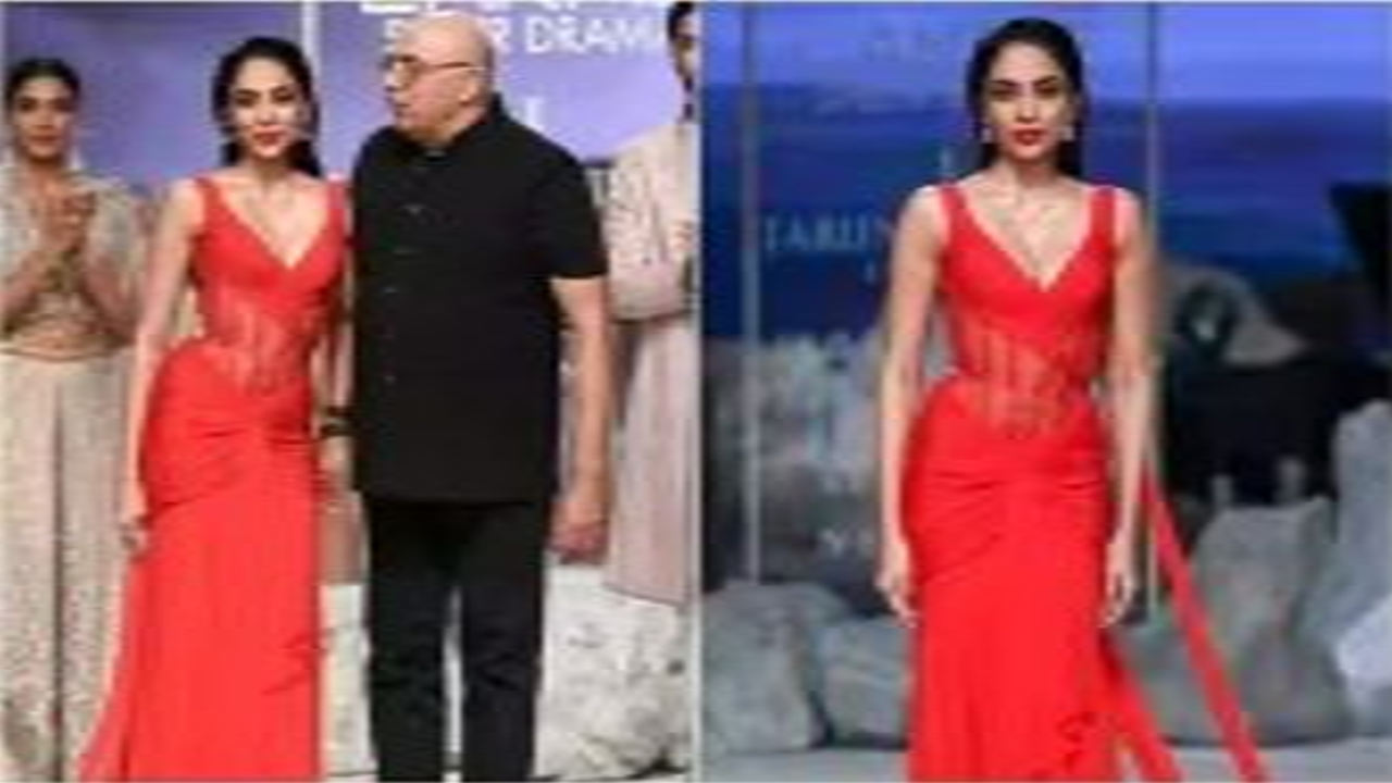 Sobhita Dhulipala In Sizzling Red Look Takes Over Lakme Fashion Week As